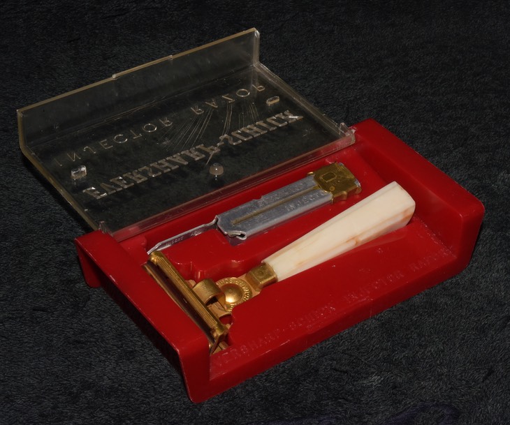 EverSharp-Schick Type G | TomoNagura.Com | Keith V. Johnson